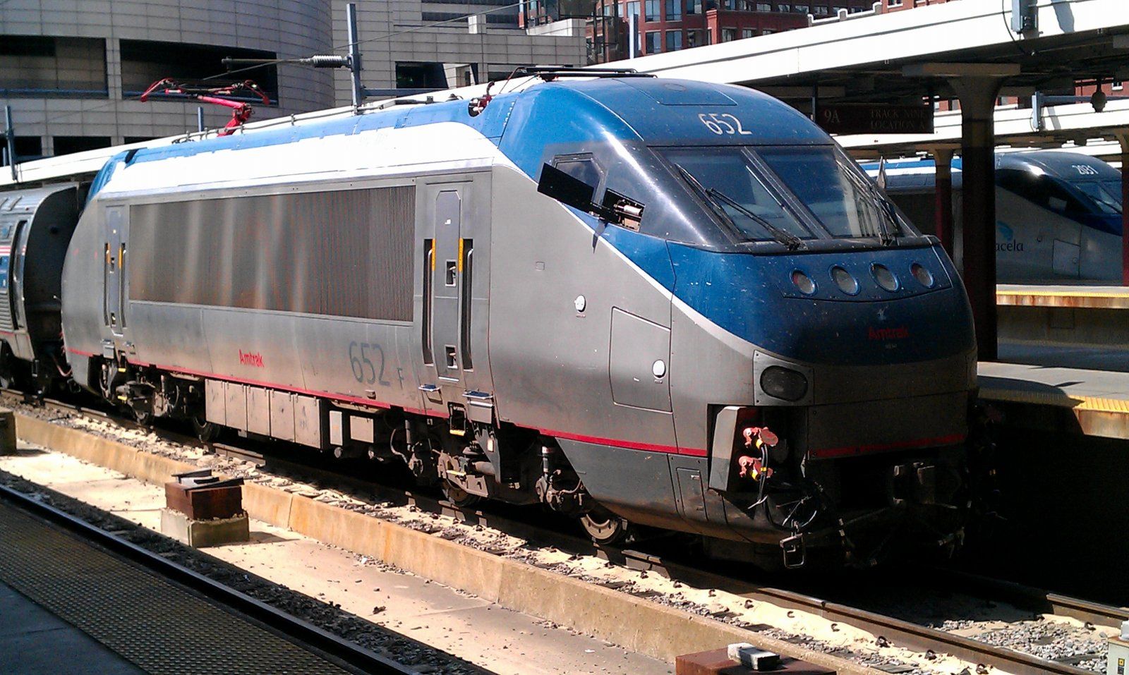 Bombardier HHP-8 Photo by the-rail-life | Photobucket